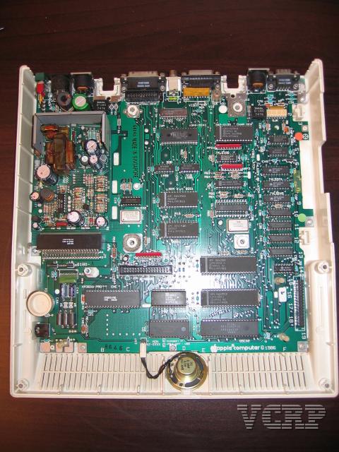 Apple IIc: IIC (3)